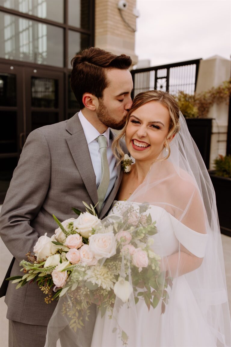 Erin Ren Photography | Omaha Wedding and Portrait Photographer